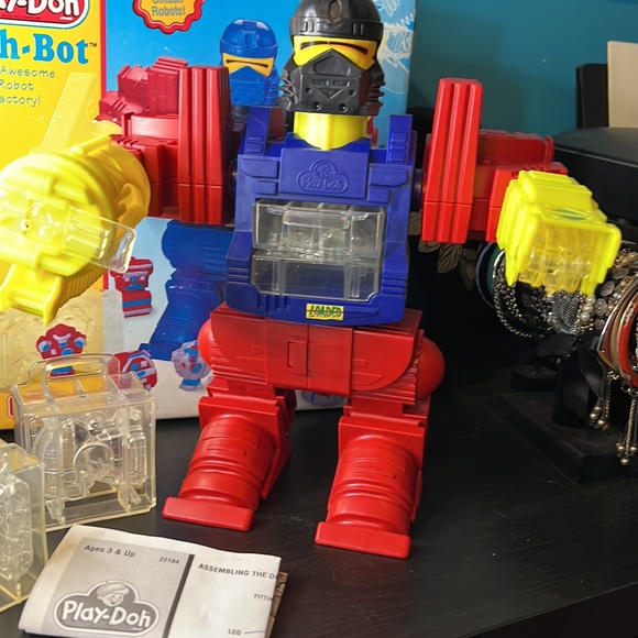 Playskool | Office | Vintage 995 Playdoh Playskool Dohbot The Awesome ...
